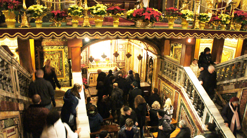 Berburu ‘Relikui’ Keramat di Kota Roma | Claraberkelana.com